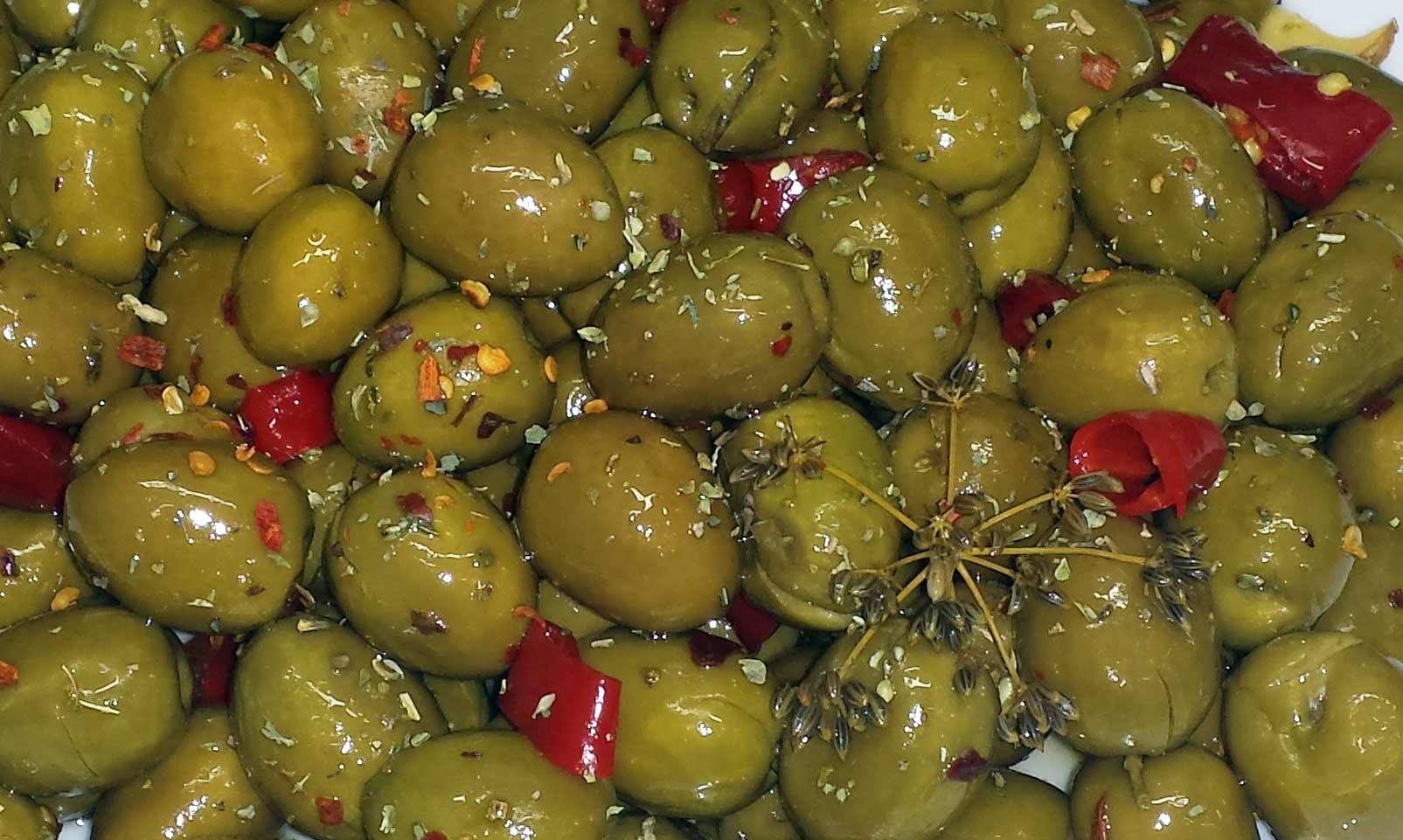 Bell'Oliva Products: High-Quality Wholesale Olives